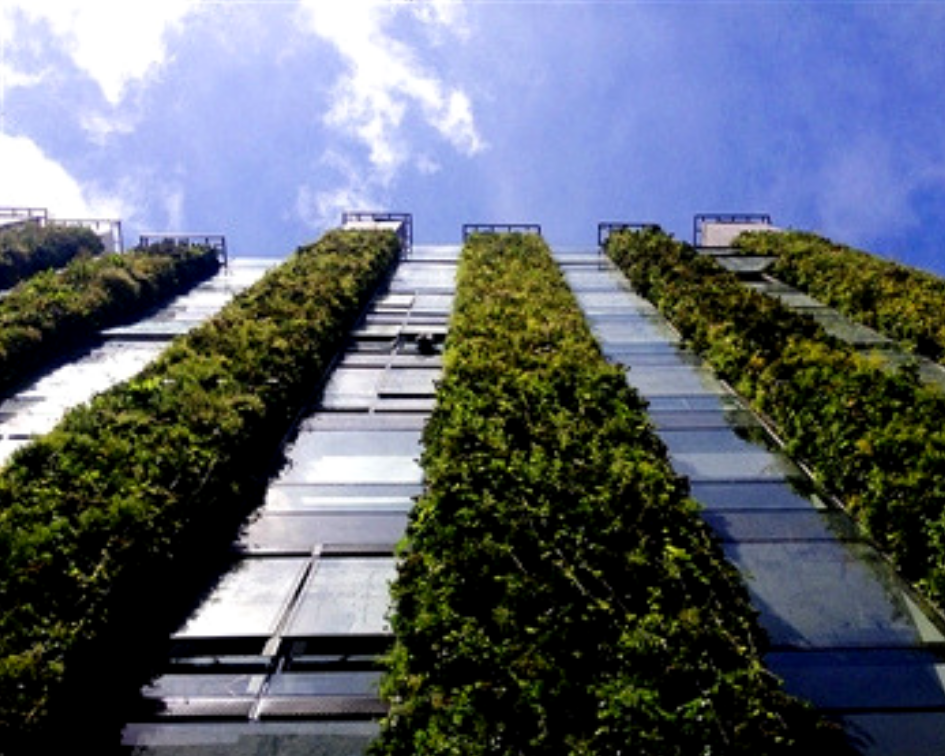 Paisagismo Tendência: 3 inspirações de jardins verticais em prédios ...